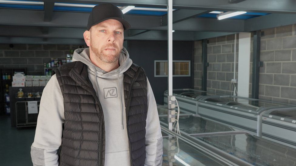 Baglan Energy Park: 'Catastrophic' if electricity stays off - BBC News