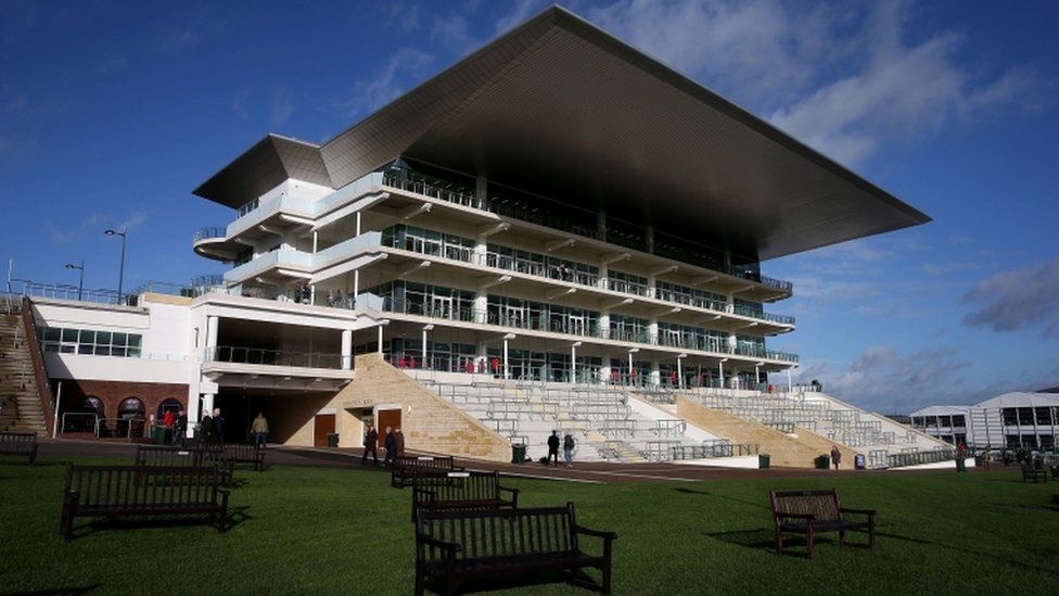 Princess Anne opens Cheltenham Racecourse grandstand - BBC News