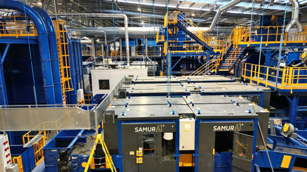 AI-assisted recycling centre set to launch in Coventry - BBC News