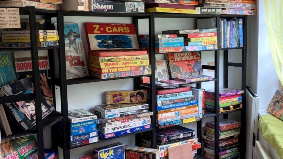Newent board game museum showcases 19th Century games - BBC News