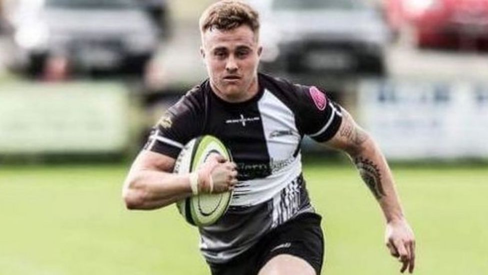 Luke Collins: Cornwall RLFC add hooker to squad - BBC Sport