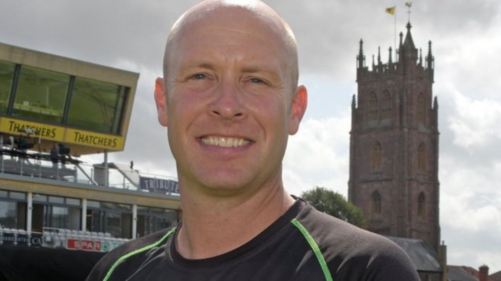 Western Storm: Mark O'Leary steps down as coach - BBC Sport