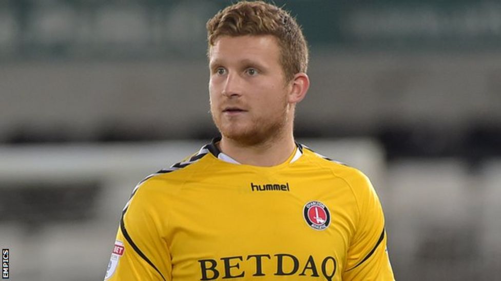 Dillon Phillips: Charlton keeper extends deal until 2019 - BBC Sport