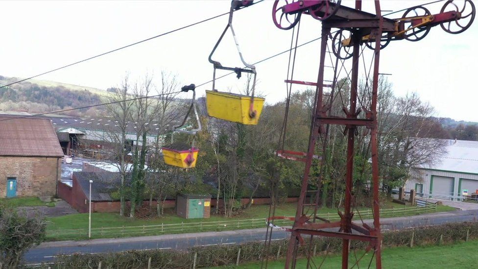 Claughton brickworks: Green tech shifts one million bricks a week - BBC ...