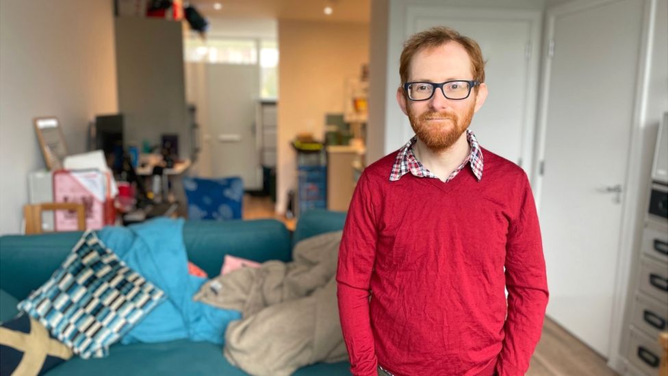 Where property prices are set by what local people earn - BBC News