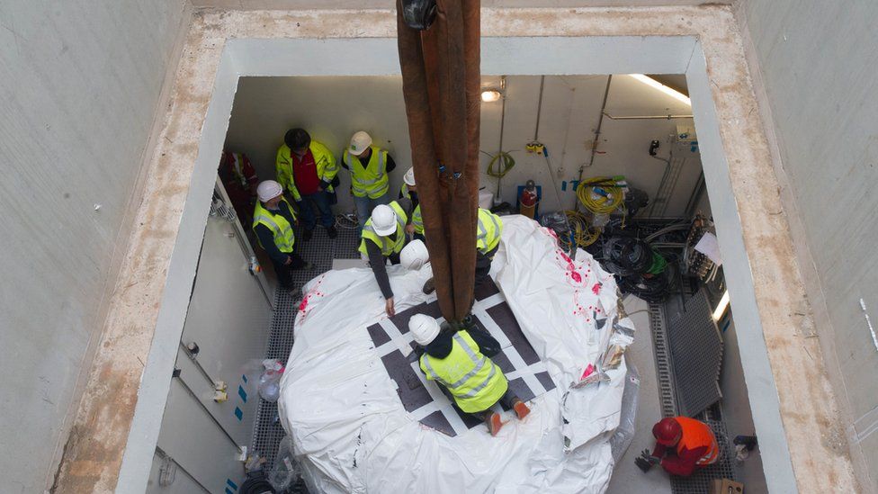 UK's first high-energy proton beam machine in Newport - BBC News