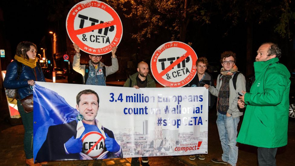 Belgium Walloons block key EU Ceta trade deal with Canada - BBC News