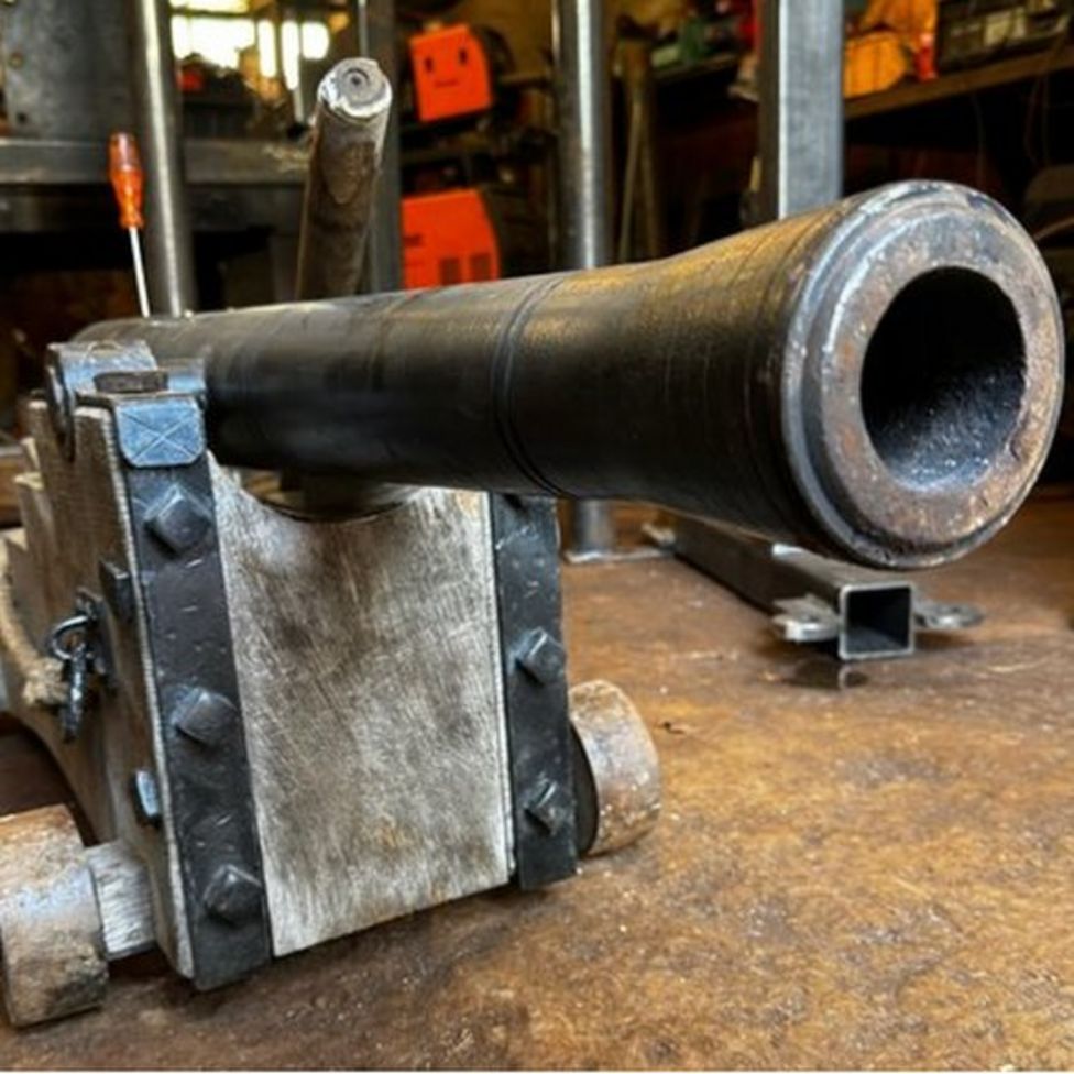 Wiltshire cannon maker enjoys making people smile through his hobby ...