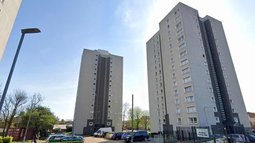 Grays murder inquiry: More arrests after man's death during disturbance ...