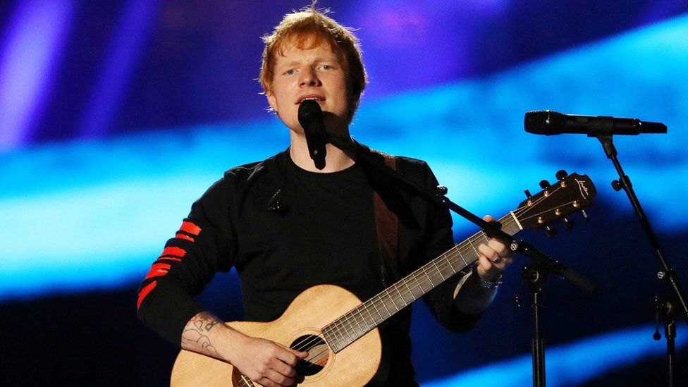 Ed Sheeran treated parents to private Louvre visit - BBC News