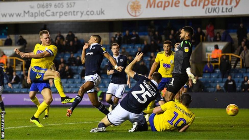 Millwall 0-2 Birmingham City: Blues win after Ryan Leonard red card ...