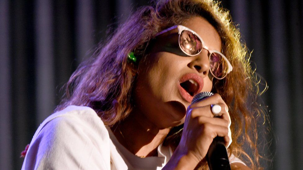 Five visions of the future of music - BBC News