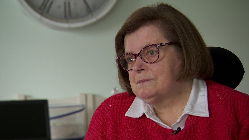 Cost of living: 'I am frightened of dying from cold this winter' - BBC News