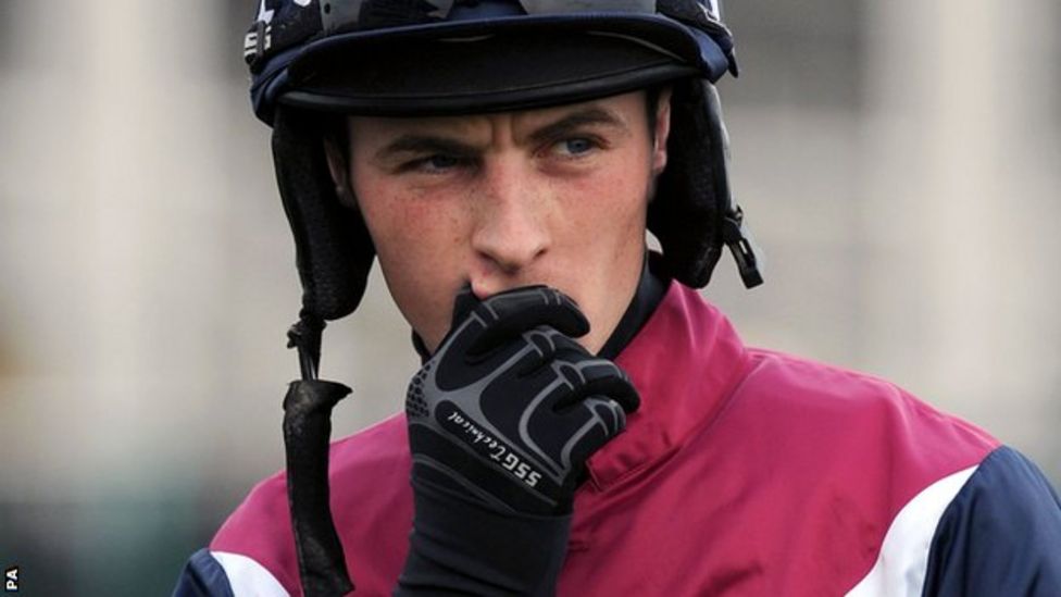 'Miracle' jockey Brian Toomey to become assistant trainer - BBC Sport