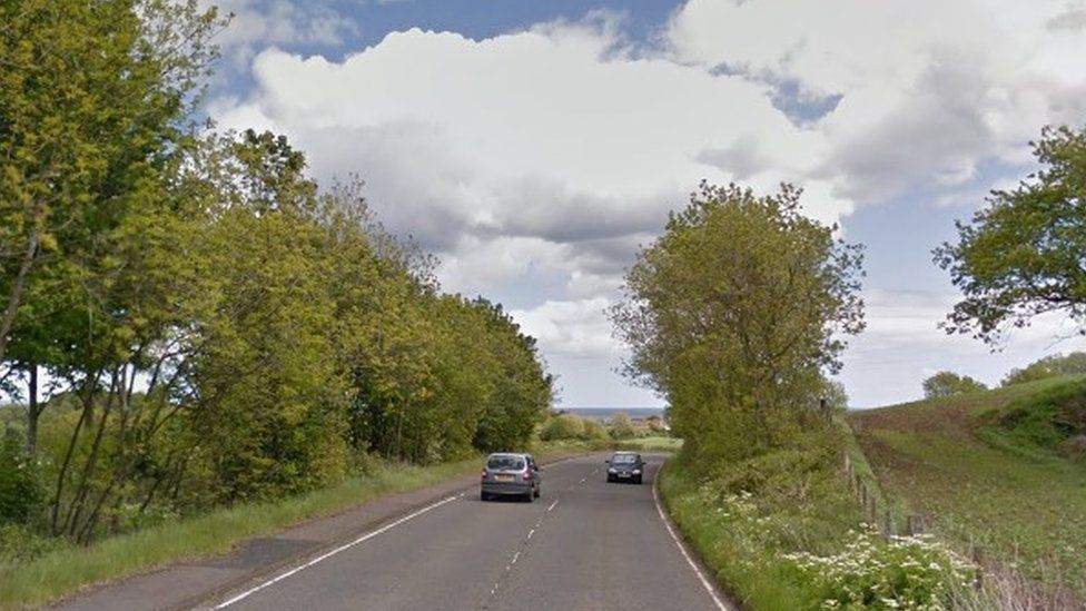 Teenage girl seriously injured in Auchertool crash - BBC News