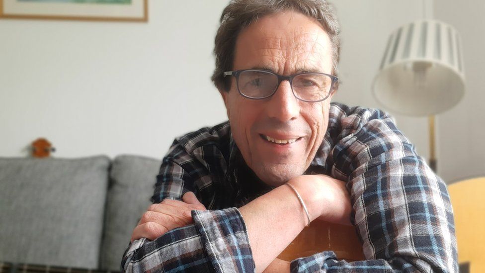 Alun Roberts's Instagram, Twitter & Facebook on IDCrawl