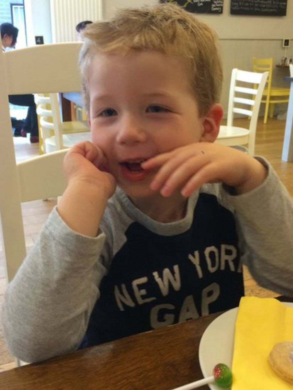 Oliver Scullion death: Family tribute after boy's fatal accident - BBC News