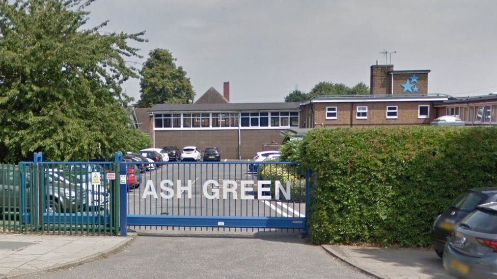 Ash Green School teachers gave exam pupils 'excessive' aid - BBC News