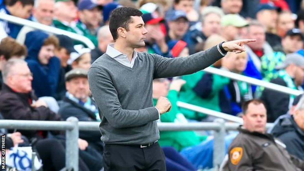 Anthony Pulis: Like father like son for Saint Louis boss - BBC Sport