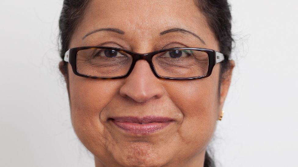 The women who were 'blamed' after miscarriages - BBC News