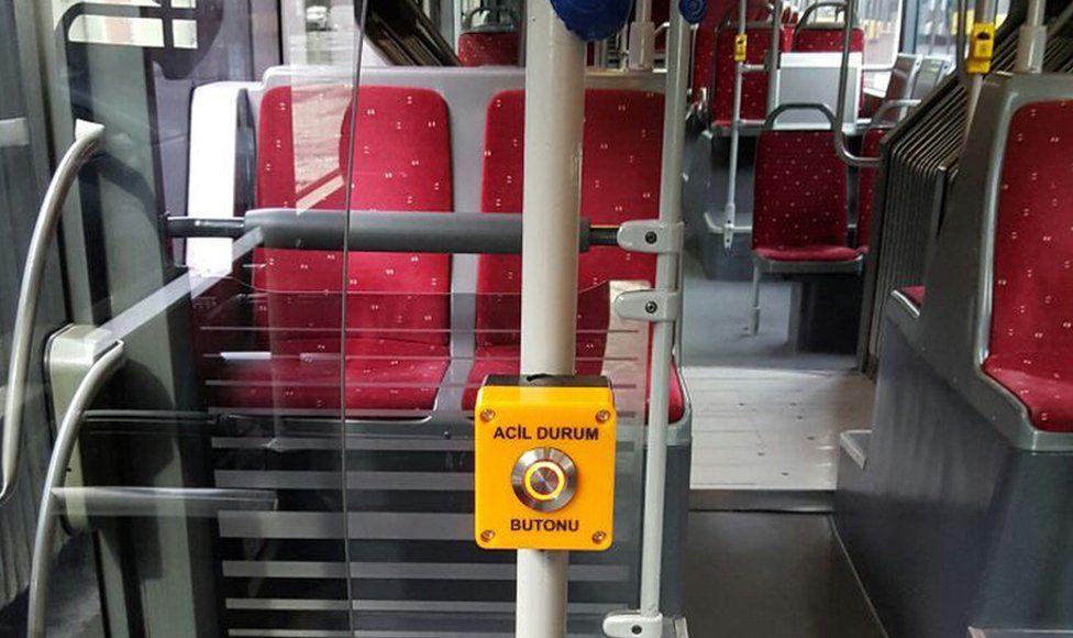 Istanbul public buses get panic buttons - BBC News