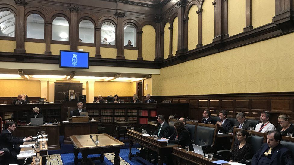 Isle of Man: Tynwald backs extension of Covid-19 regulations - BBC News