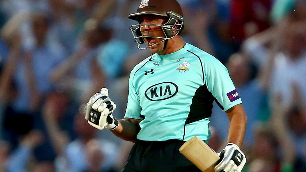 David Balcombe: Surrey seamer announces retirement - BBC Sport