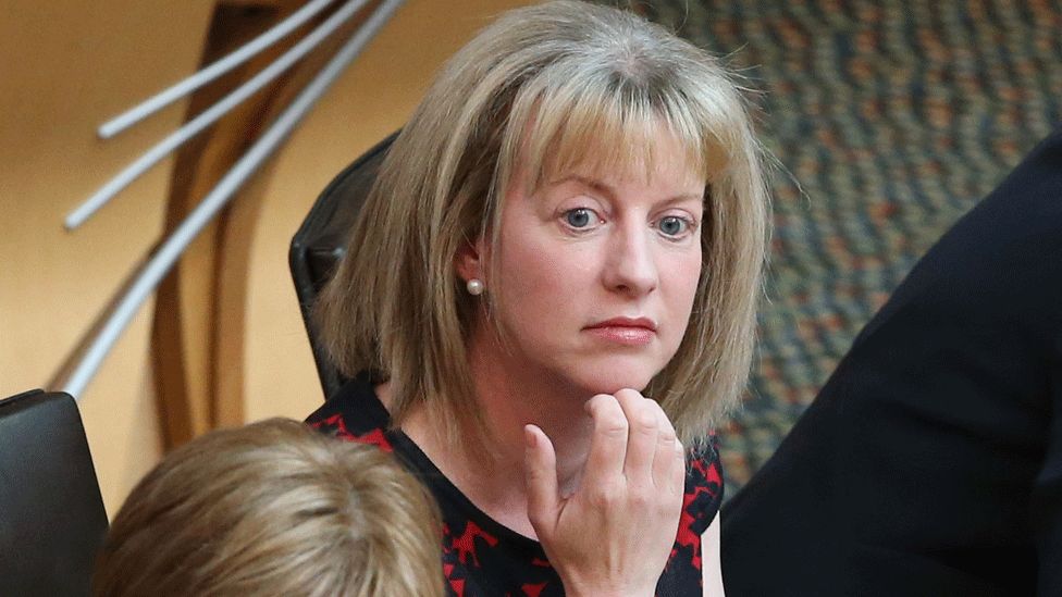 Shona Robison quits as Nicola Sturgeon reshuffles cabinet - BBC News