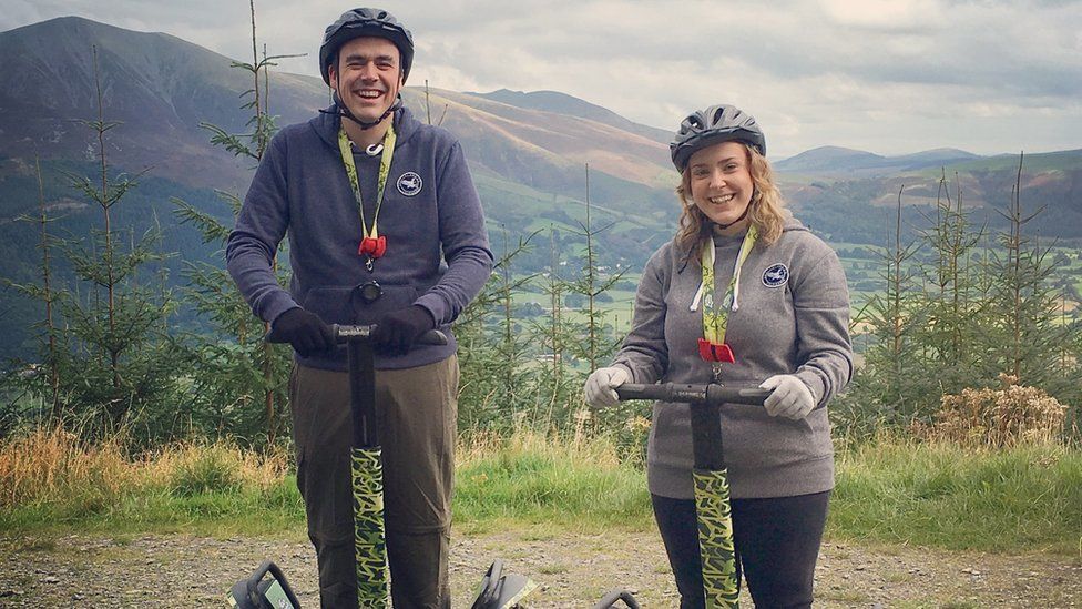 World Cup 2018: 'We're getting married during the England match' - BBC News