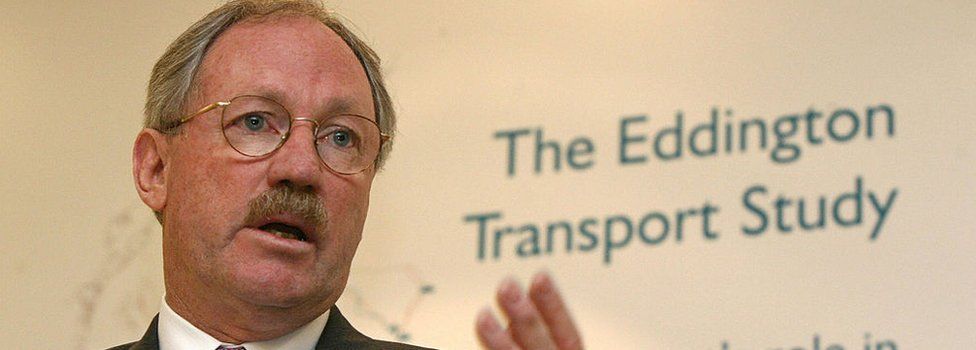 Heathrow landing fee claim not credible, says ex-BA boss - BBC News