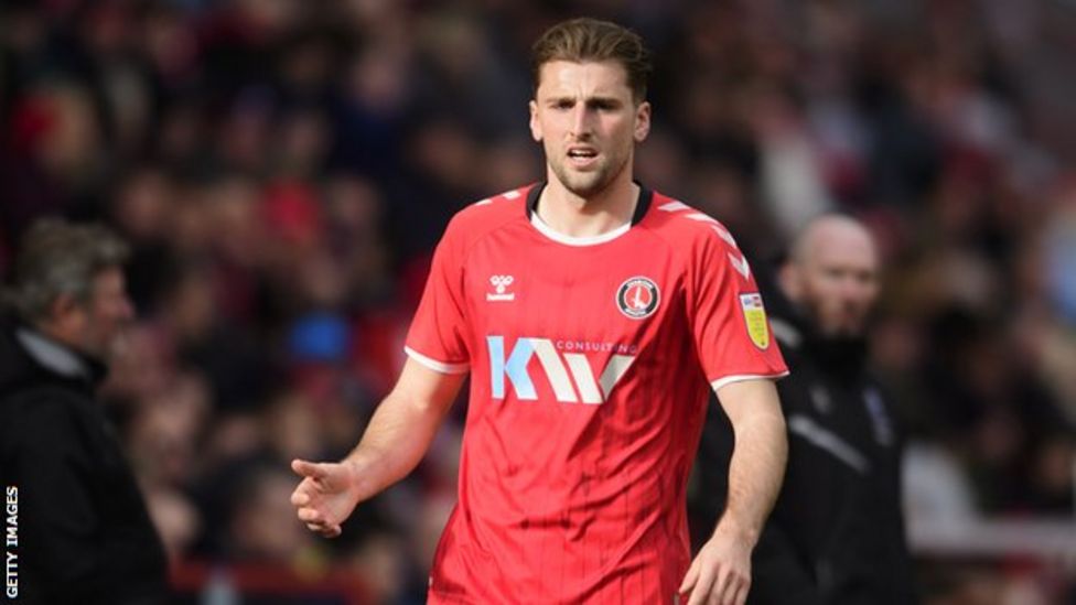 Ben Purrington: Defender departs Charlton as contract expires - BBC Sport