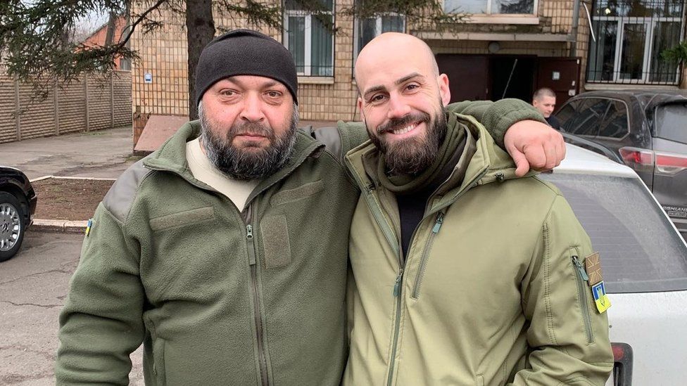 Reading personal trainer goes to Ukrainian front line to deliver ...