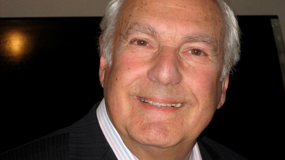 Football's 'bygone Bovril era': Photos celebrate 'a different game ...