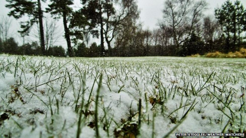 Gallery: April snow showers - BBC Weather
