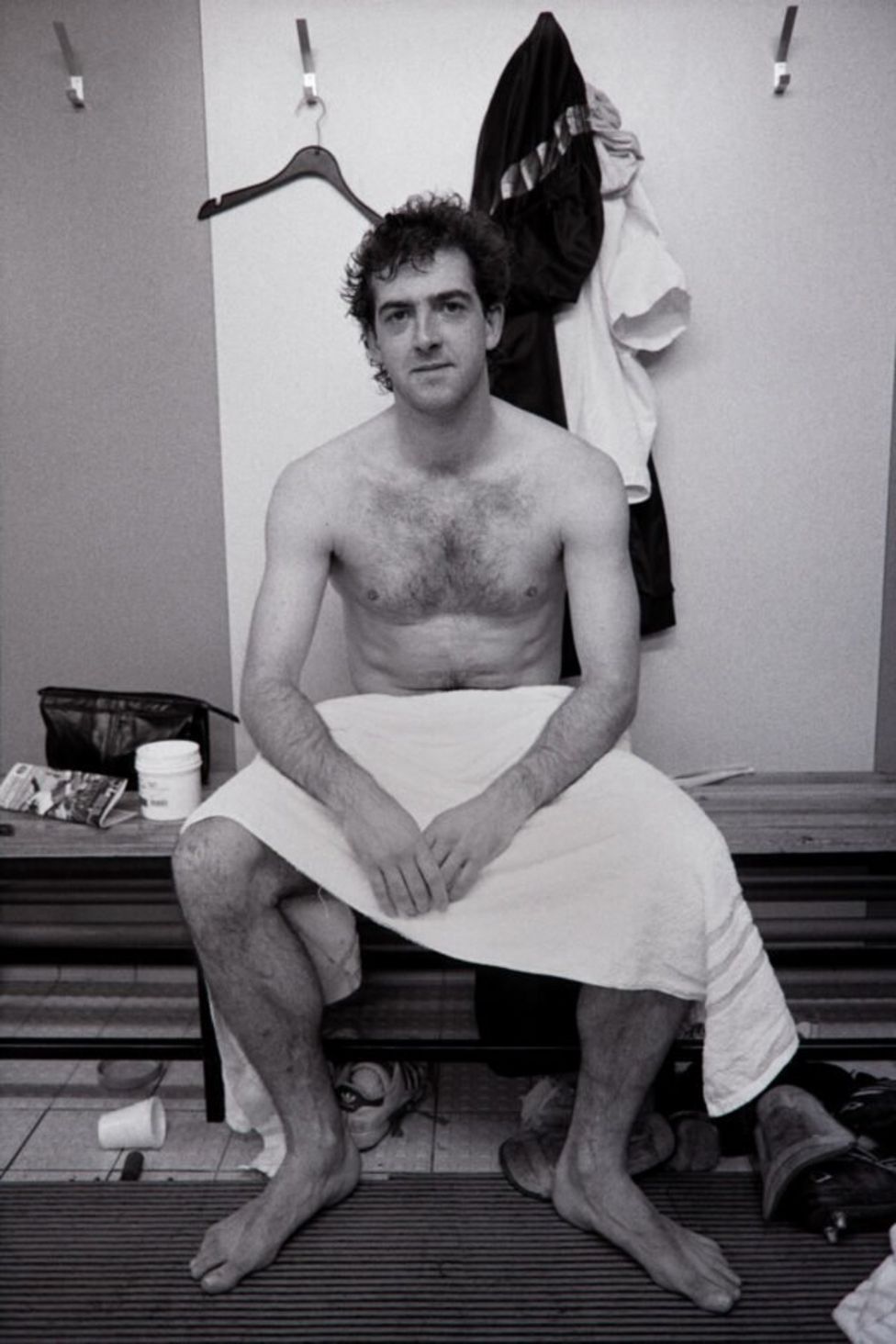 Sean Bean pictured in previously unseen Sheffield United fan photos ...