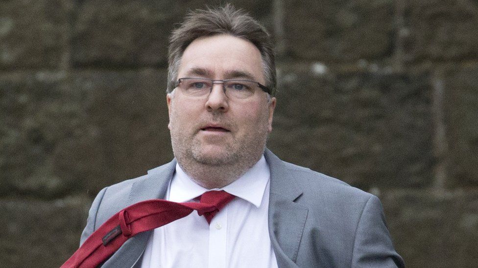 Man fined and banned from driving after 120mph police chase - BBC News