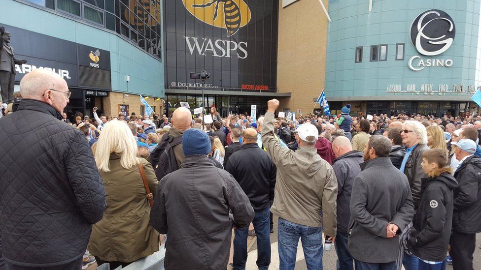 Coventry City fans host day of action against owners Sisu - BBC News