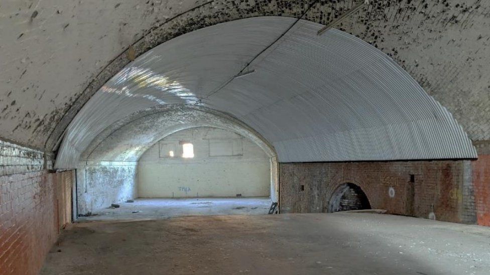 Manchester plans to transform railway arches revealed - BBC News