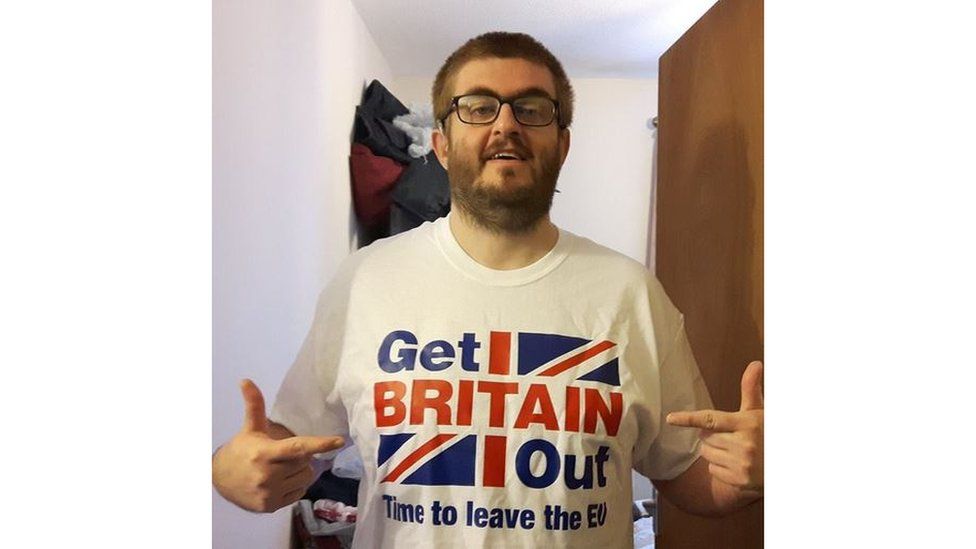 Devon MP Ben Bradshaw received death threats - BBC News