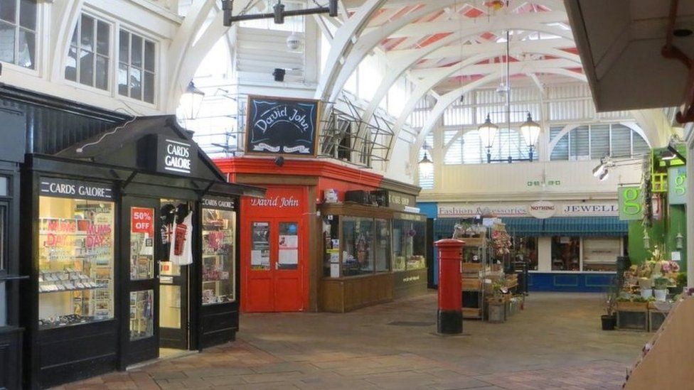 Oxford's Covered Market to get £6.87m revamp - BBC News