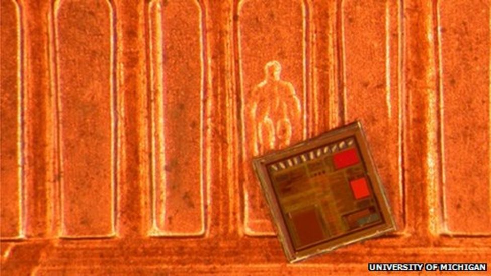 Man builds giant computer at home - BBC News