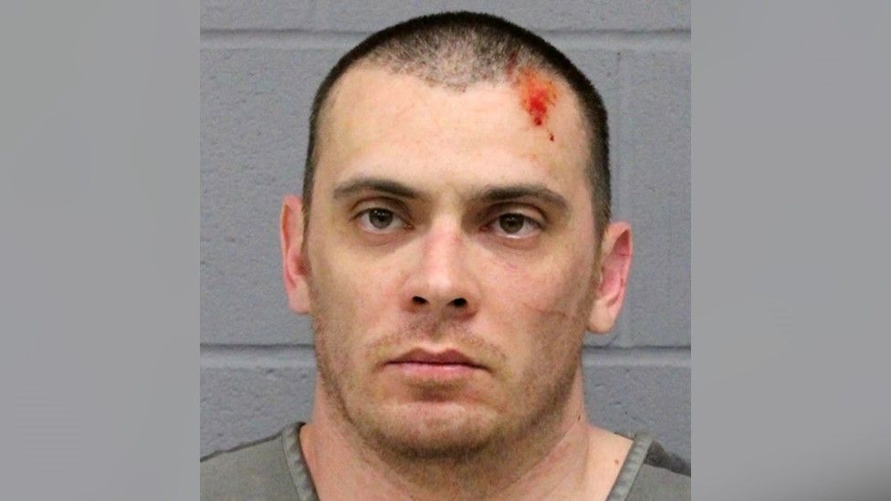 Army vet accused of killing parents and 4 others in Texas shooting ...