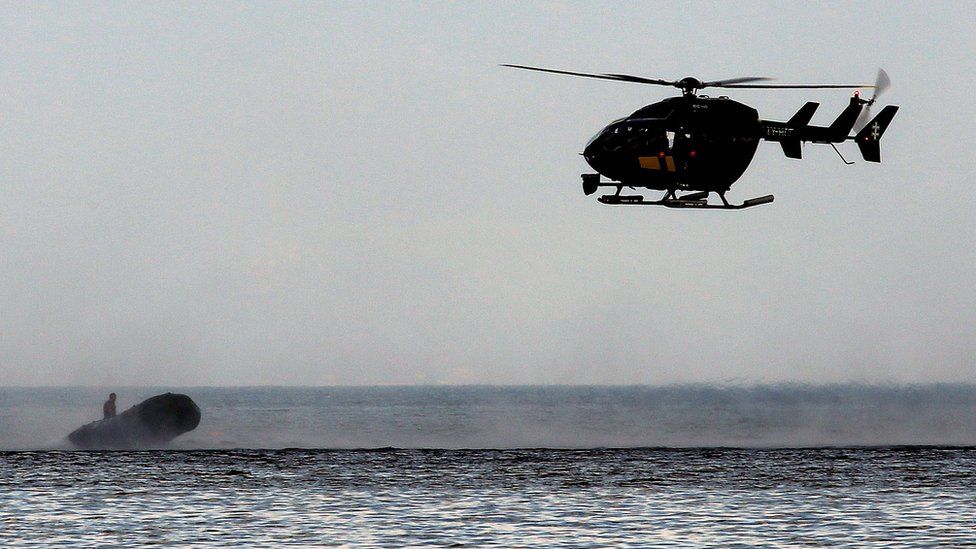 Migrant crisis: EU launches new border force plan - BBC News