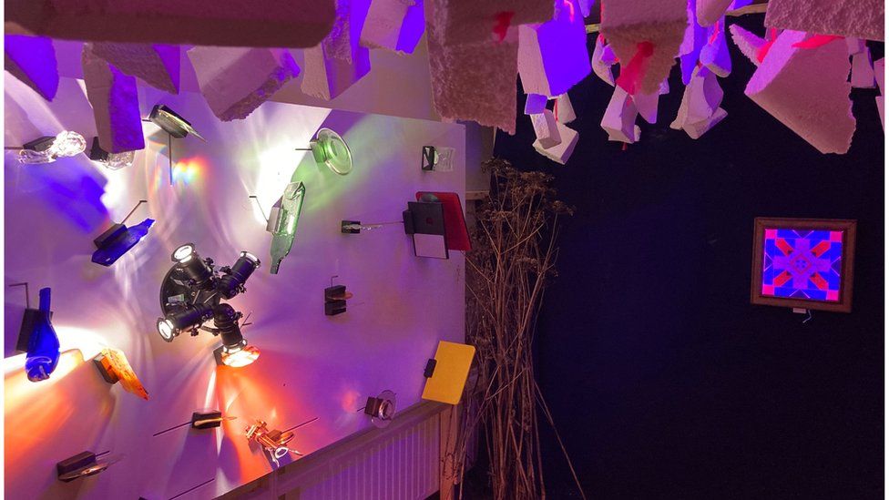 Science and art project for children launched in Bodmin - BBC News