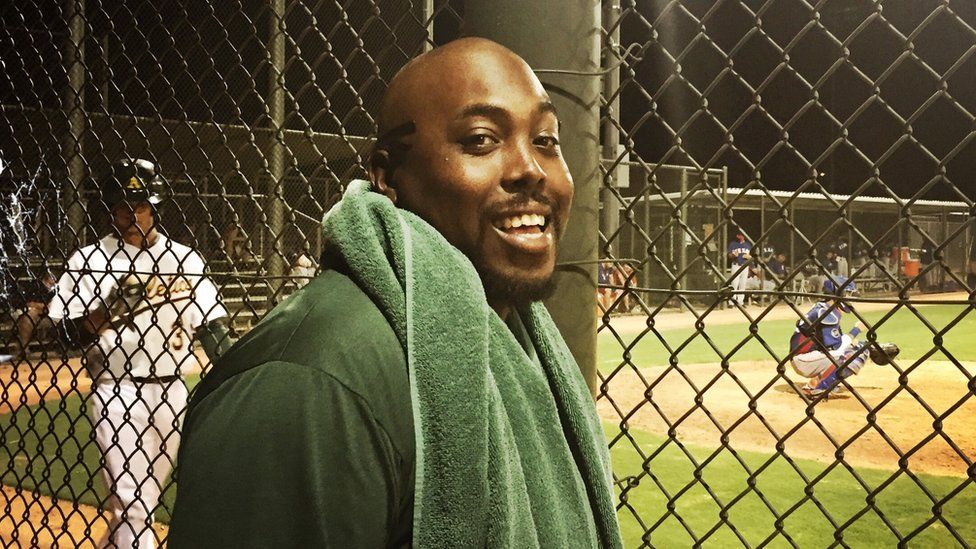 The professional baseball league played in 43C heat - BBC News