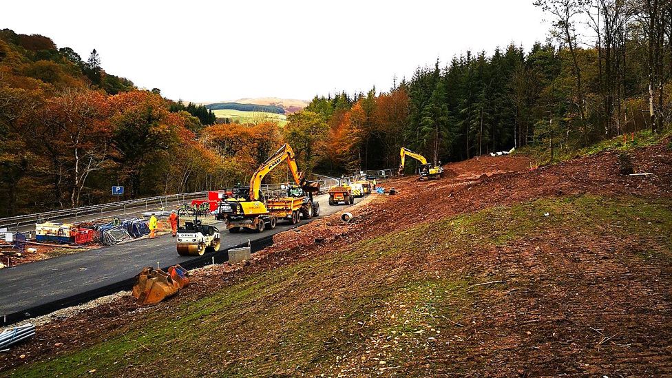A76 being rerouted to avoid 'unstable' embankment - BBC News