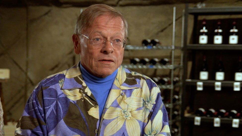 The billionaire trying to make the world's best Pinot Noir - BBC News