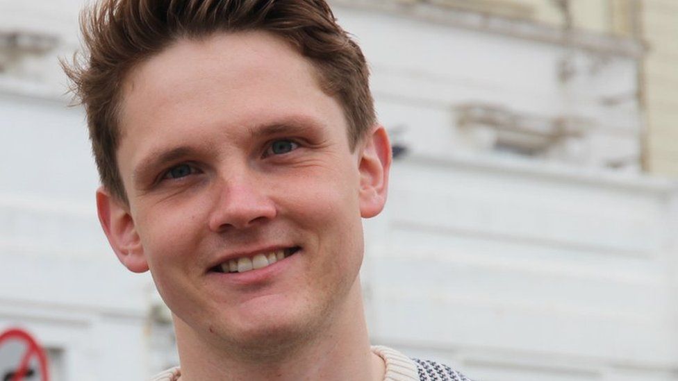 Showman doctor: From travelling fairgrounds to the Covid frontline ...