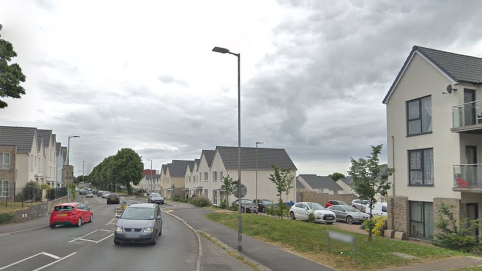 Plymouth man arrested in connection with 'unexplained' death - BBC News