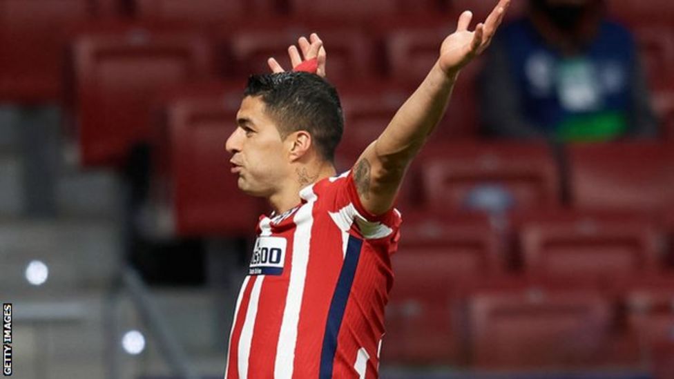 Atletico Madrid v Alaves: Luis Suarez scores 500th career goal - BBC Sport